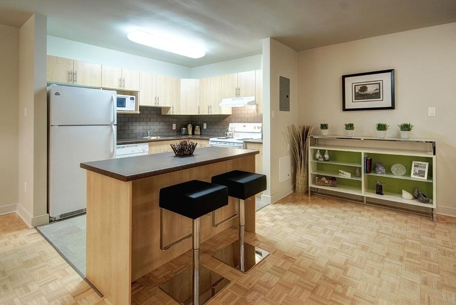 21 Mayfair Place - Towers Realty Group - Osborne Village Apartments
